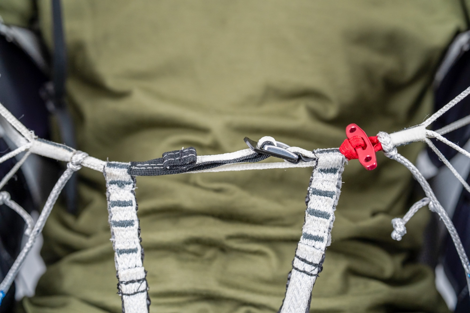 Ozone F*Race 2 | Gleitschirmschule Thun, Bern, Interlaken